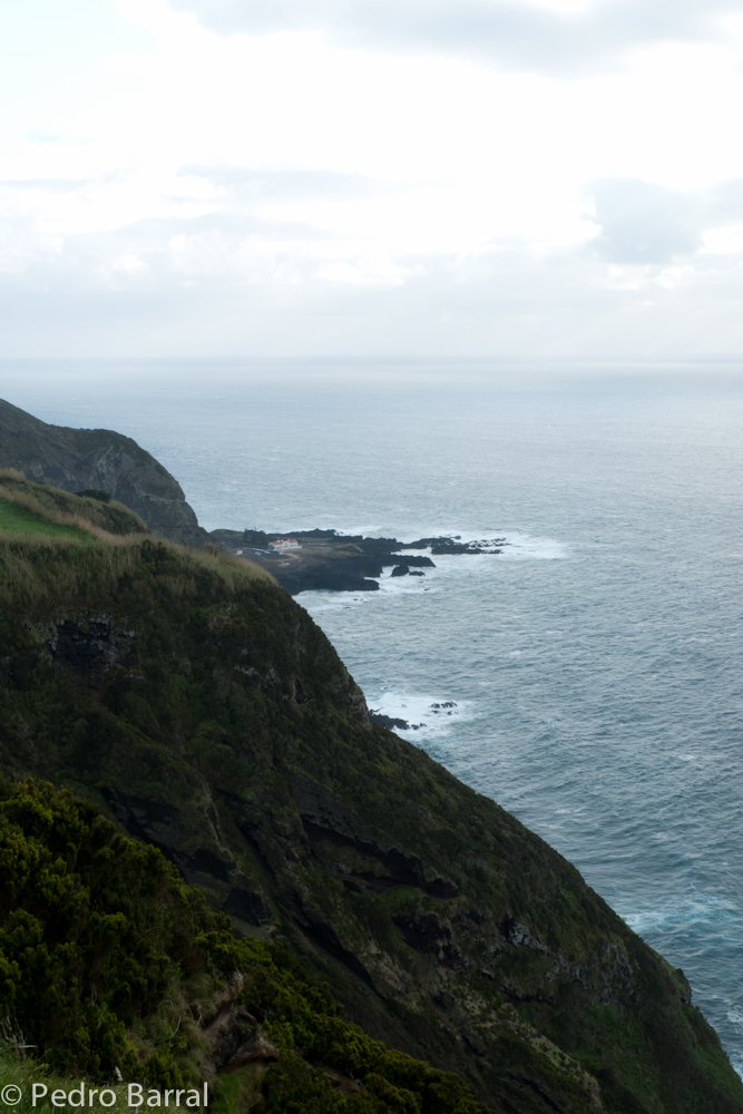 The Shipwreck: Ilhéu dos Mosteiros (Ladeira Velha/Ponta da Ferraria)