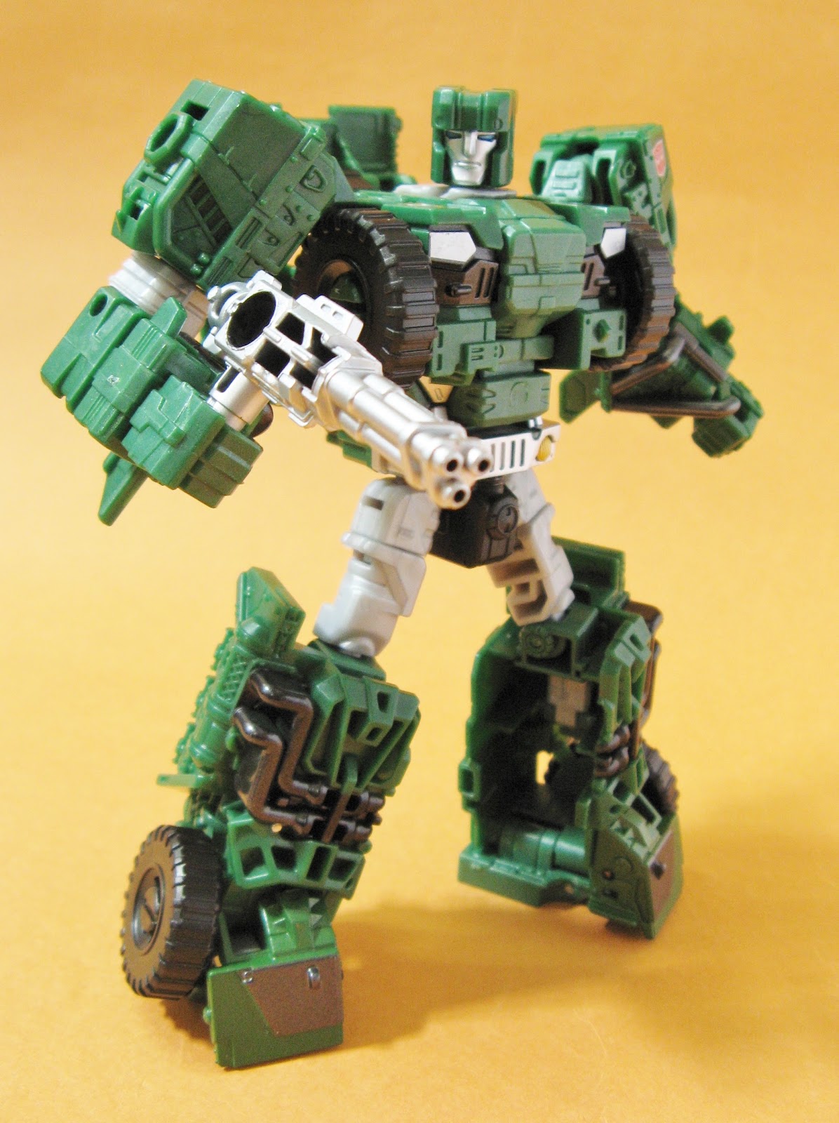 Transformers Generations Combiner Wars Deluxe class HOUND IDW 變形金剛世代合體 ...