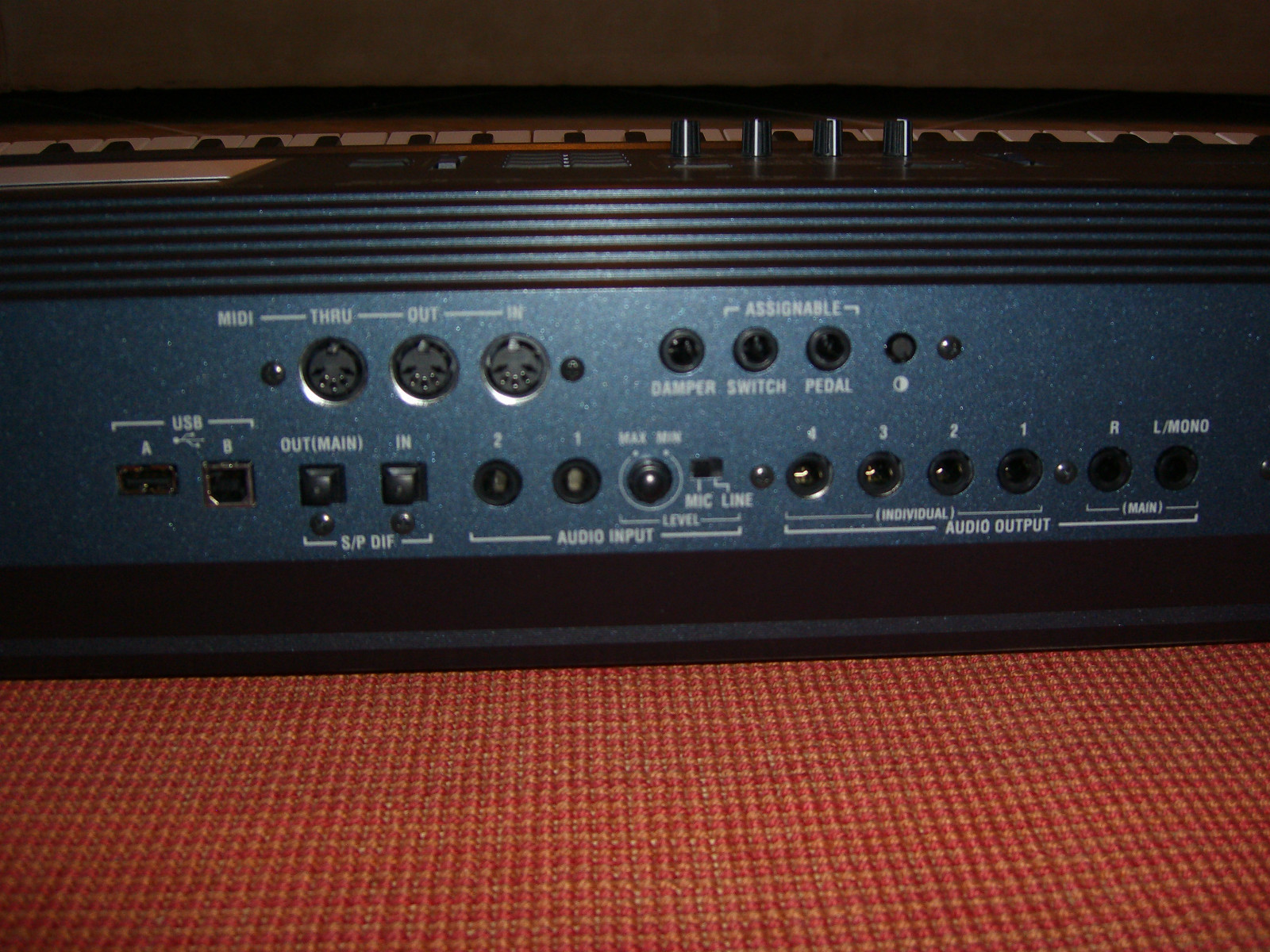 MATRIXSYNTH-B: KORG Triton Extreme 88 Keyboard/Workstation/Synthesizer