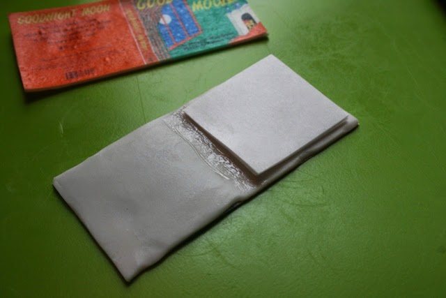 Tammy's Frosted Memories: Wafer Paper Mini Book Tutorial