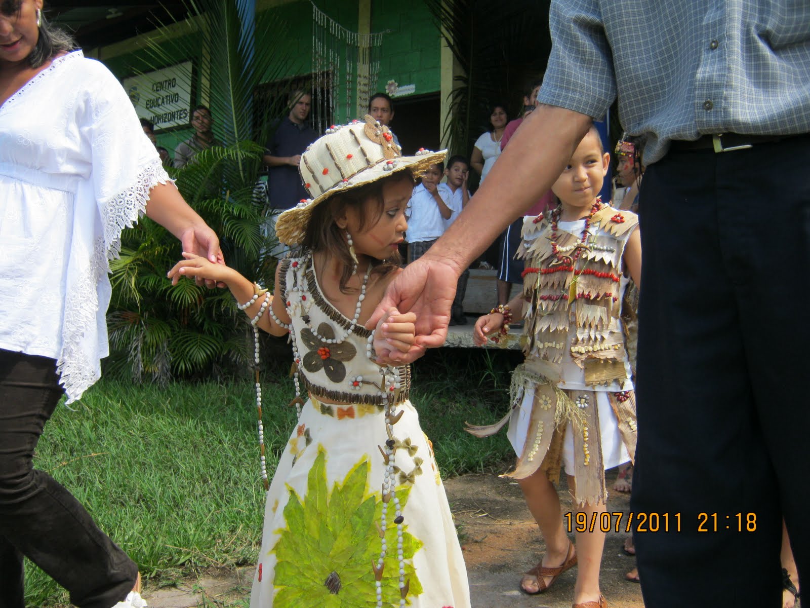 Blogging Honduras: Dia del Indio