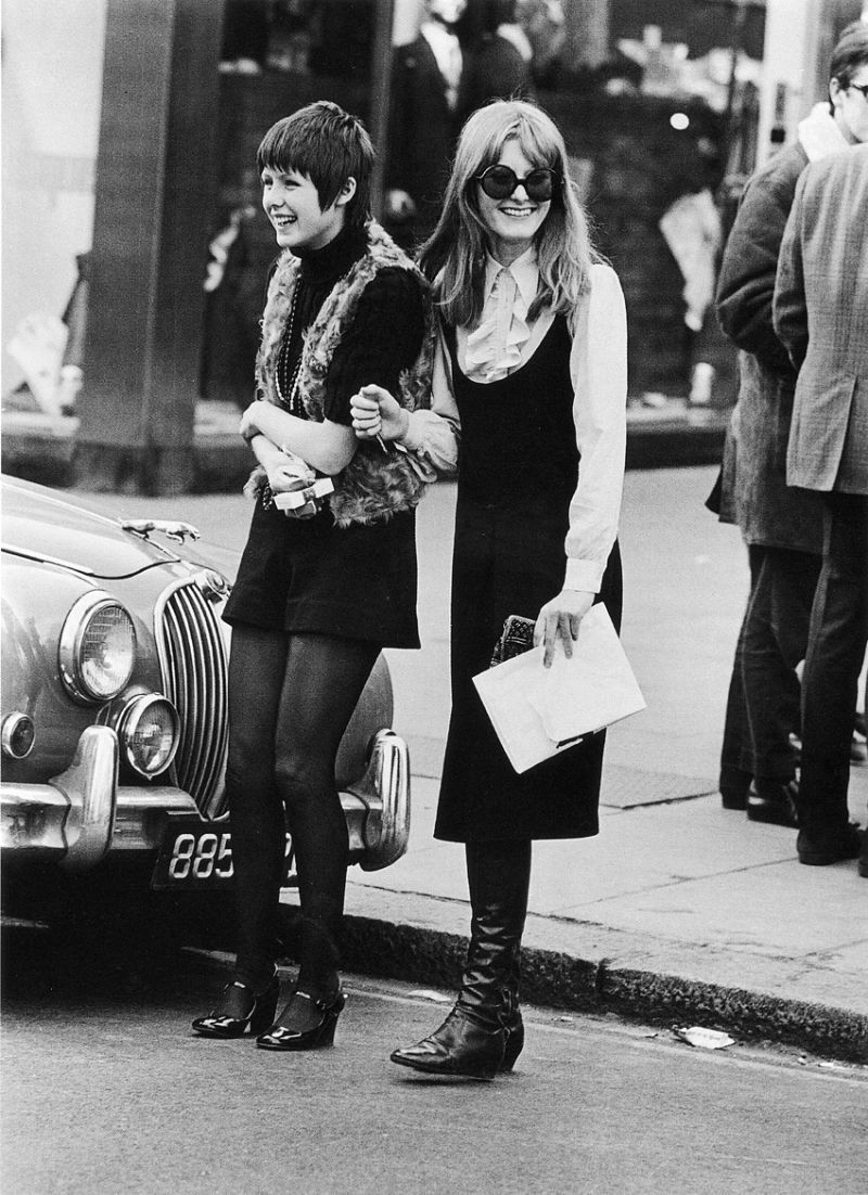 25 Amazing Black and White Photographs of London in the Swinging ...