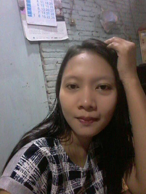 Desycahyanatalia Janda Cari Teman Kencan