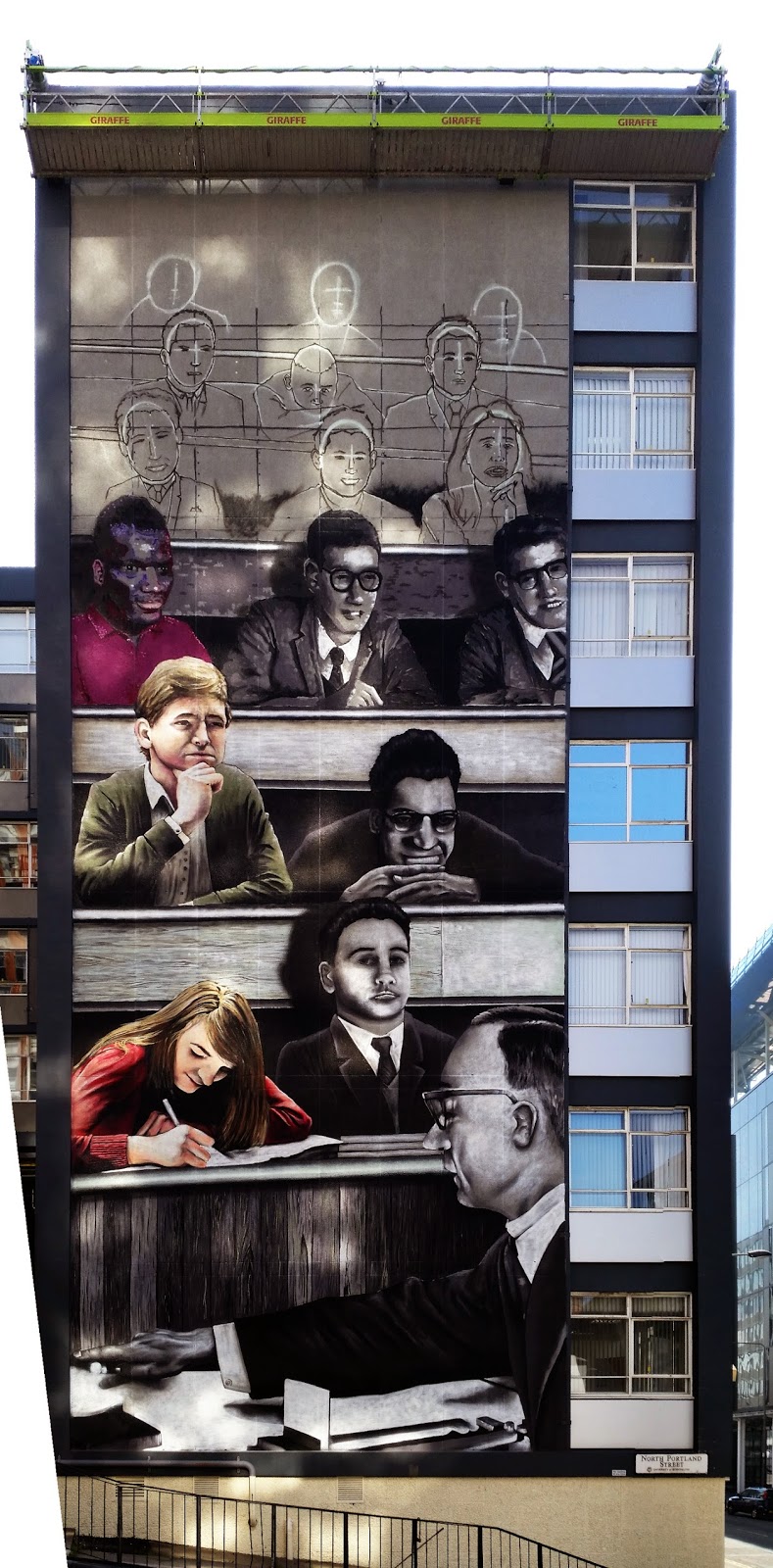 A Hauf Stop : Graham Hills Building Murals