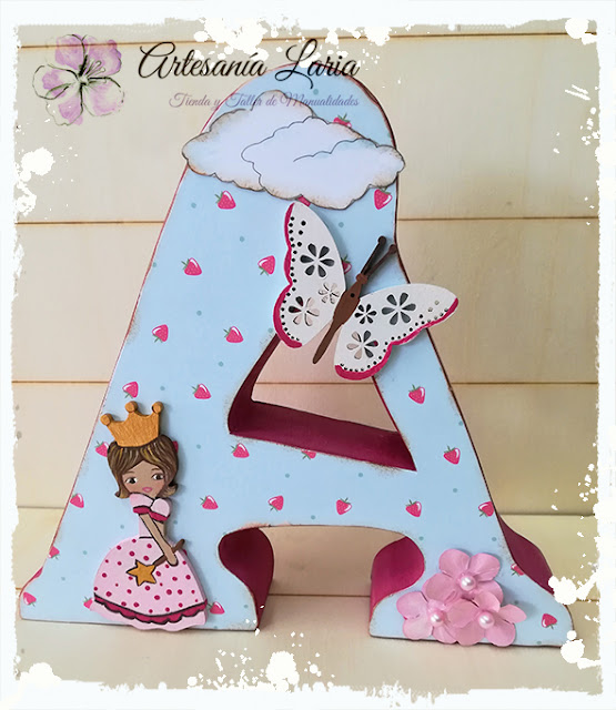 Artesania Laria: LETRA DECORADA