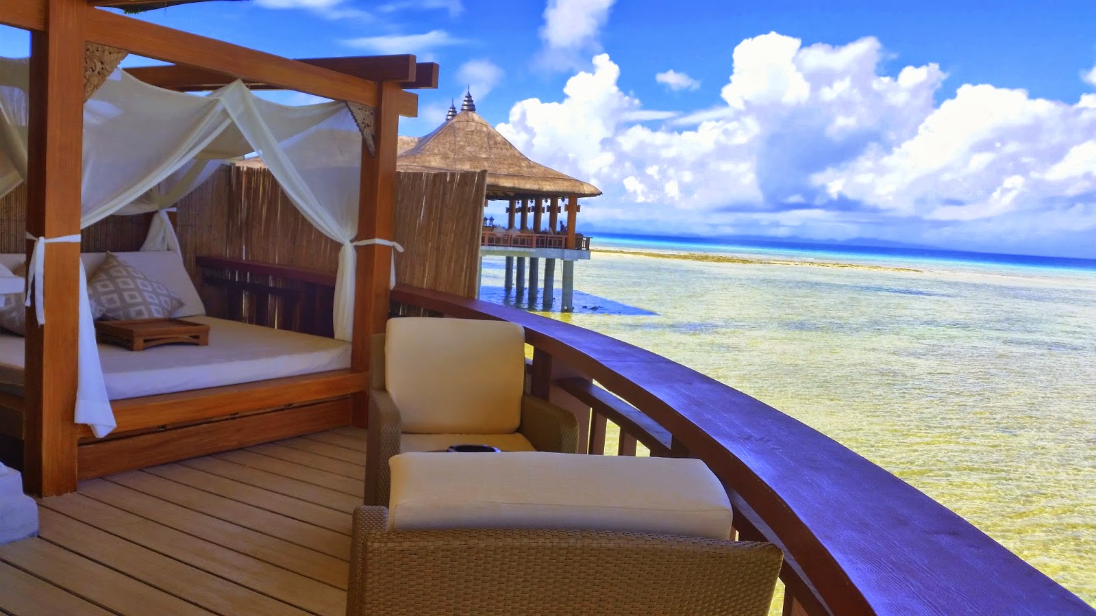 Distinct Nomad: Balesin Island (Bali)