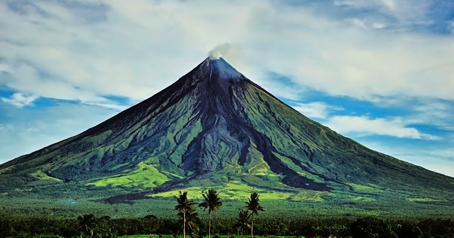 Lakbayin Pinas: Mount Mayon in Albay