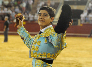 tauricentro: OREJA de LUIS DAVID ADAME para empezar la feria de Julio ...