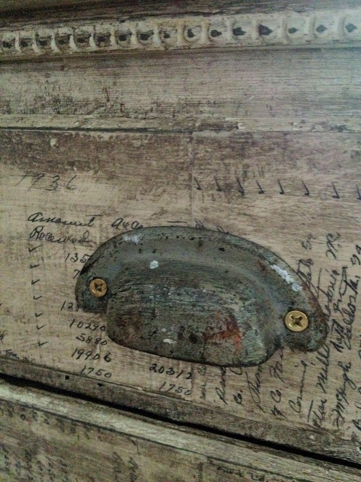 TFJB Inspiration Ave: Saturday Step by Step - Old Ledger Box