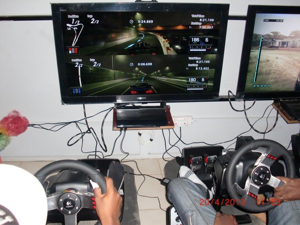 Gaming Zone Extreme | Resellers of Logitech G27 Racing Wheel & Play ...