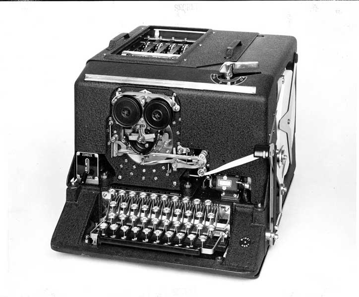 Exo Cruiser: World War II Rotor-Based Cipher Machine SIGABA