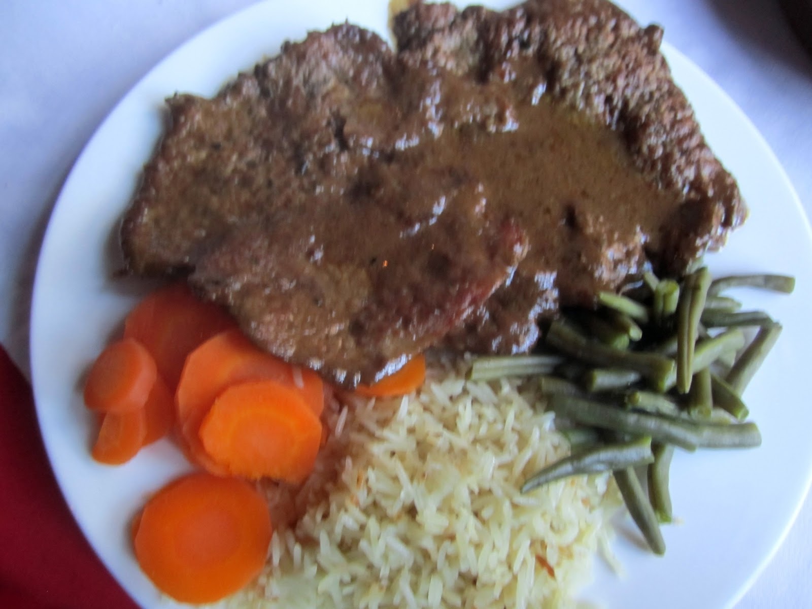 The Chronicles of Chris: Ethiopia: Dining Out: Addis Rodeo