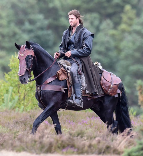 SNEAK PEEK : "The Huntsman: Winter's War"
