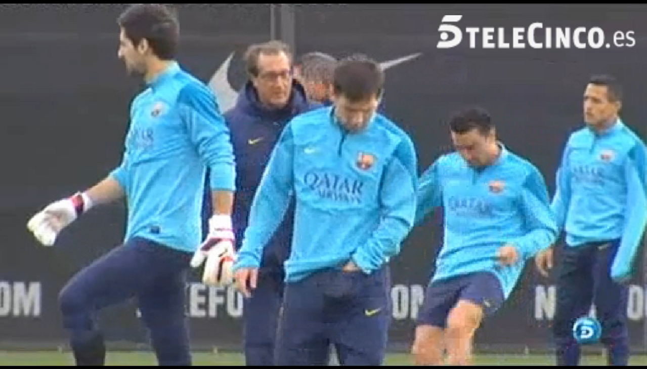 ¿Qué le pasa a Messi en la pilila? Leo tocandose el paquete - Paquetes ...