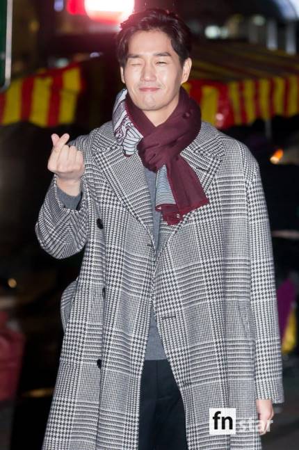 Yoo Ji Tae. Woo Do Hwan. Ryu Hwa Young and Others '' Mad Dog'' Final ...