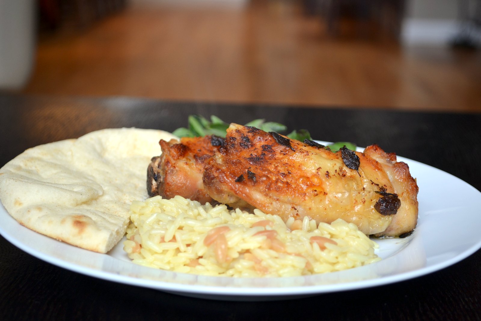 Hardly Housewives: Crispy Greek Chicken with Garlic Sauce