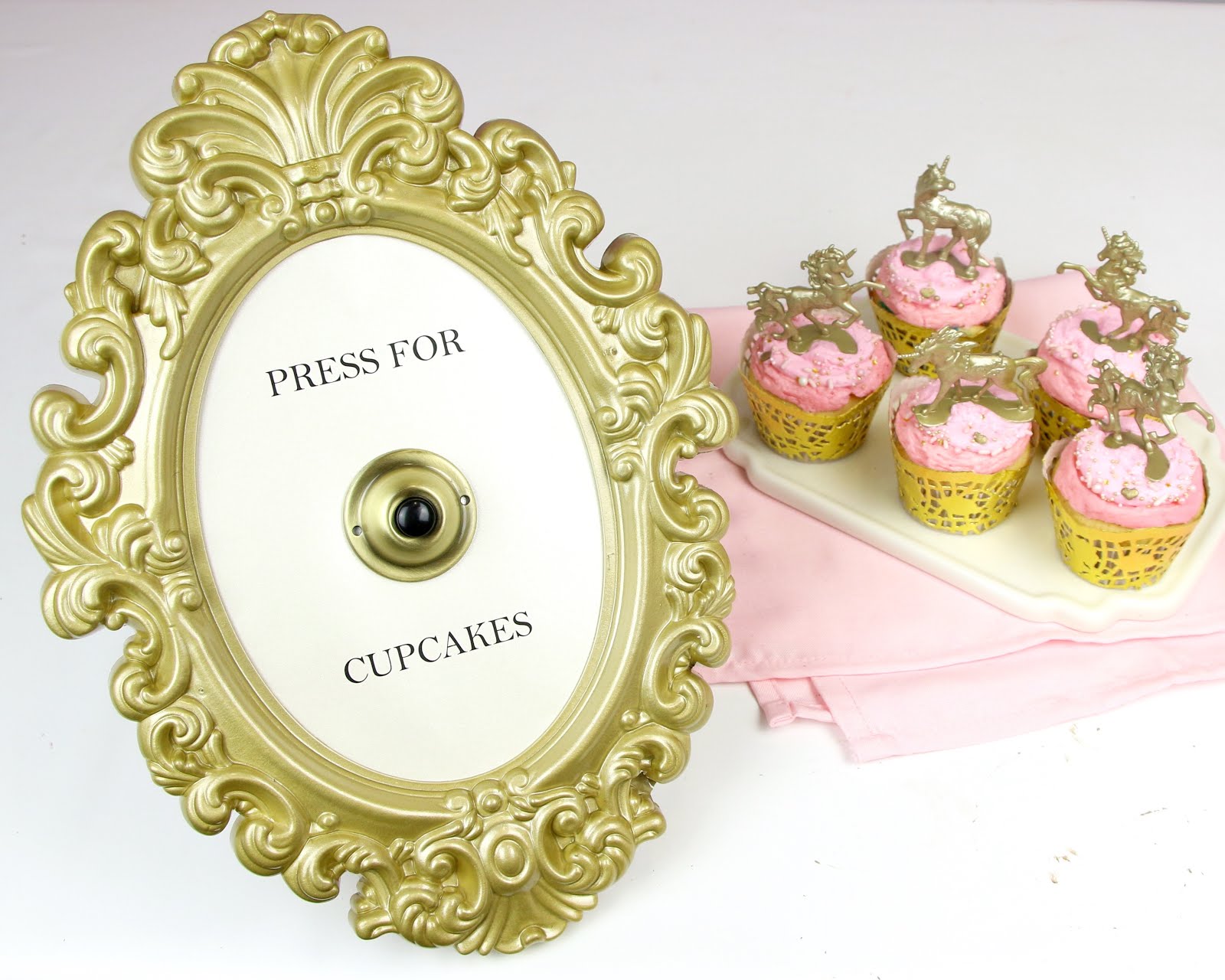 {VIDEO} DIY "Press For Cupcakes" Framed Vintage Button Sign - The ...