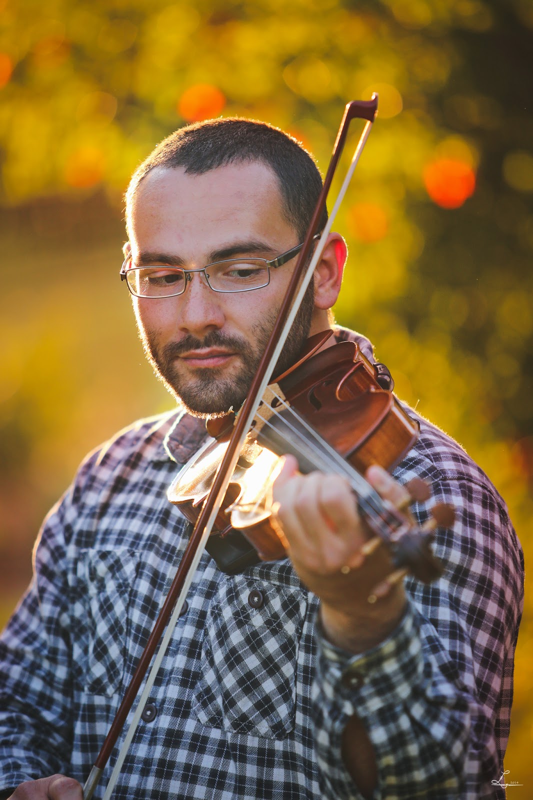 A True Focus Photography: Matthew {violinist}