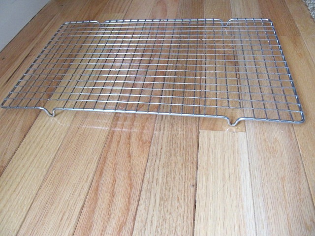 Sew Many Ways...: Thrifty Thursday...Cooling Rack For Earrings