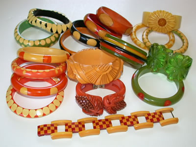 The Junkyard Doll: Beautiful Bakelite...What is Bakelite?!