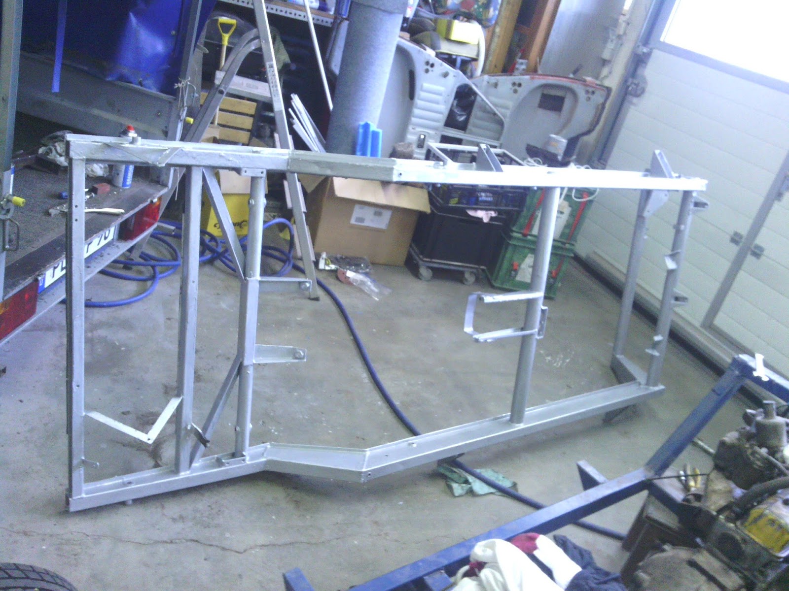 Reliant Robin mk1 Estate 1978: Chassis