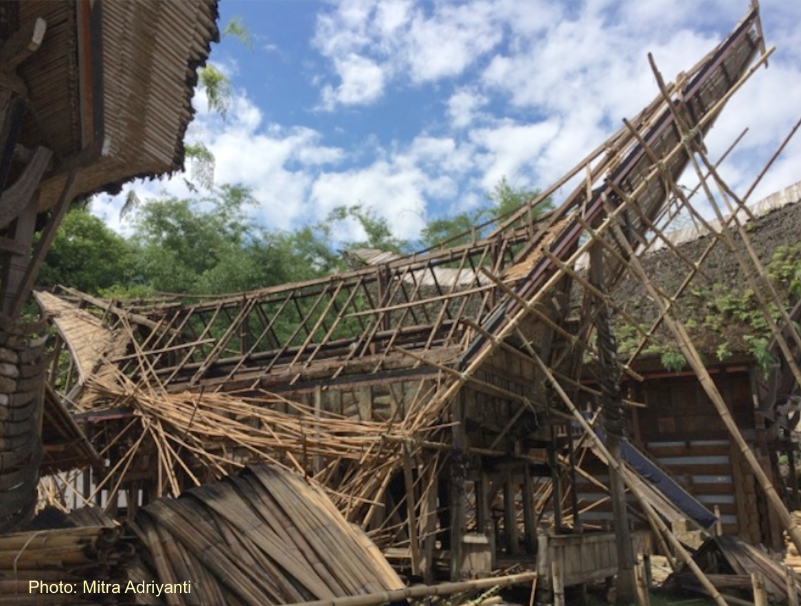 NephiCode: The Astronesian Boat-Shaped Houses