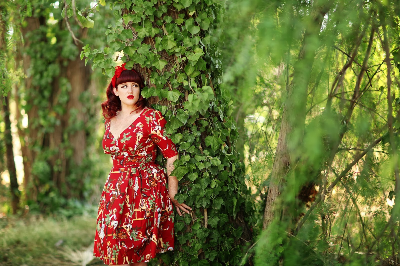 Curves to Kill...: Vanity Project - Made by Limb