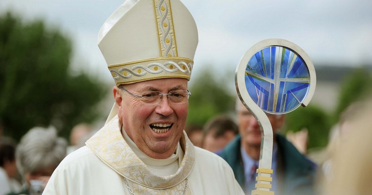 Eccles is saved: Catholic Church opens new college for lying politicians