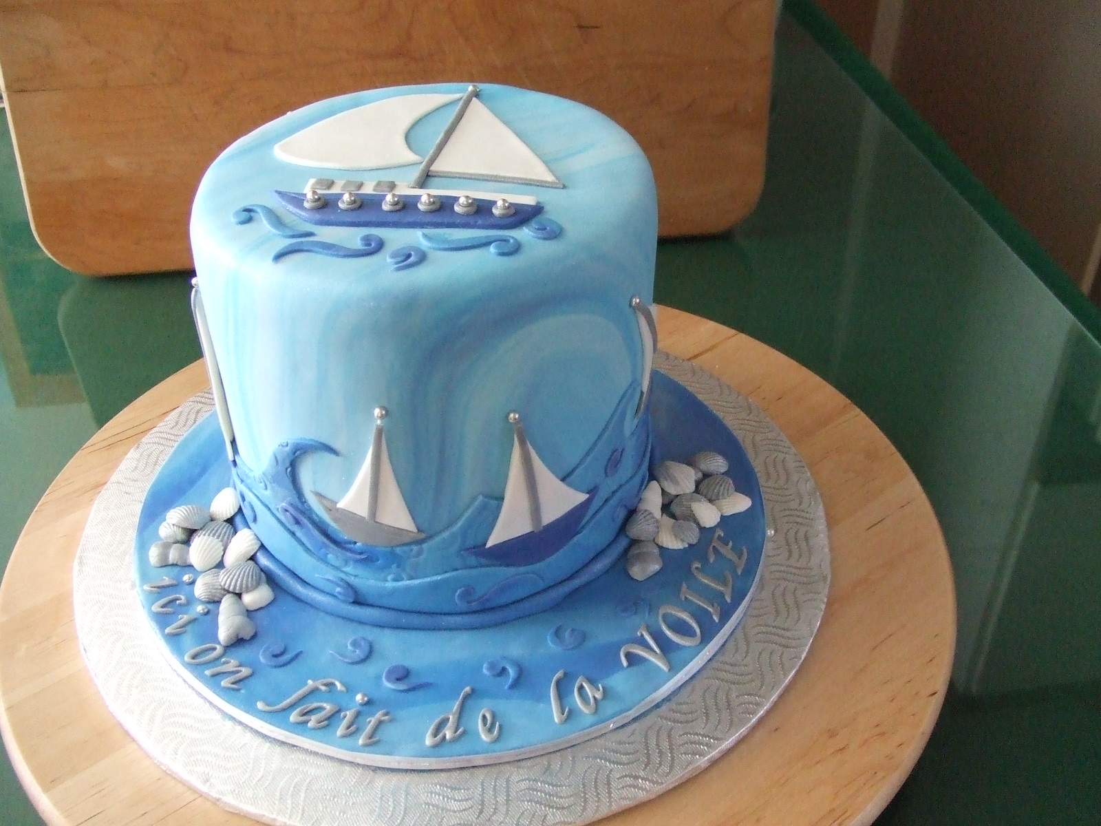 1000+ images about Sailing Cakes on Pinterest | Sailboat cake, Nautical ...