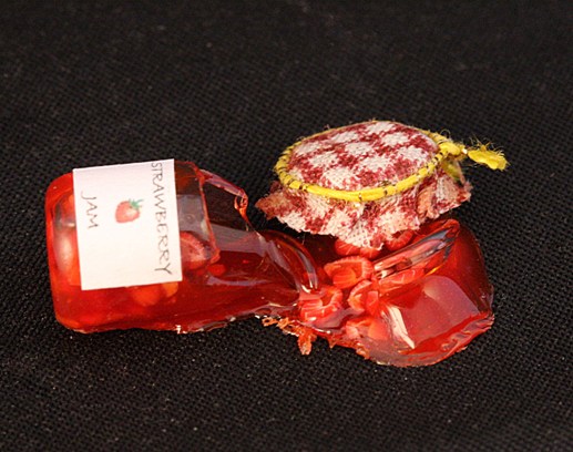 linsminiartform: The end of strawberry season.....that means jam!