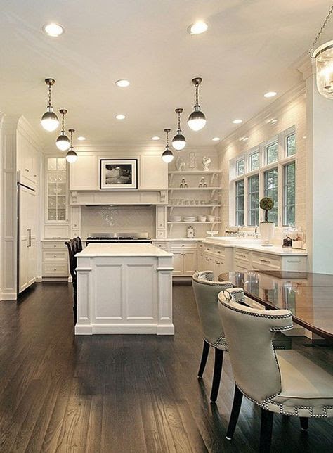 702 Hollywood: Kitchen Design