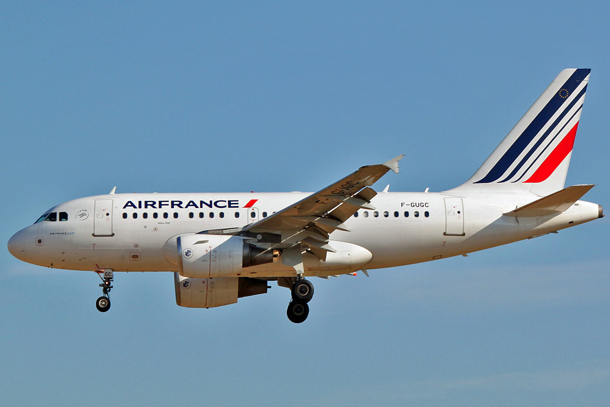 planepictures: Airbus A318