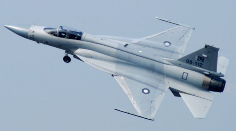 Defensa y Armas: Pakistán seguirá con el motor RD-93 en el JF-17