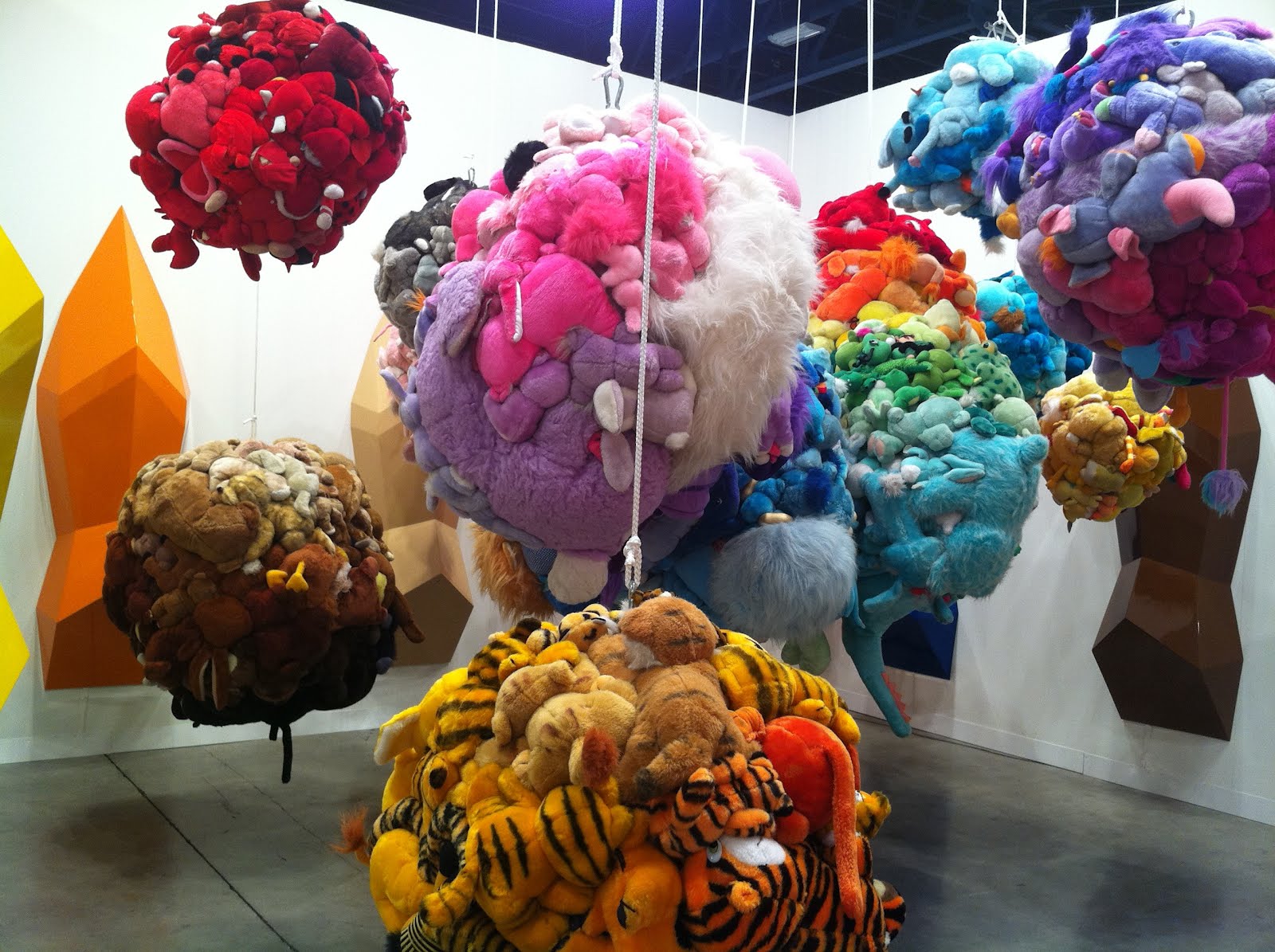 log: Mike Kelley