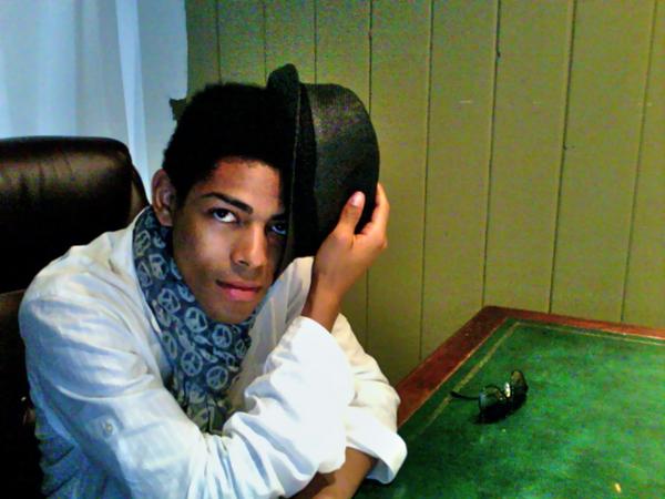 AMERICAN'S SENSATIONAL SINGER, B. HOWARD GOES WORLDWIDE as Kennis Music ...