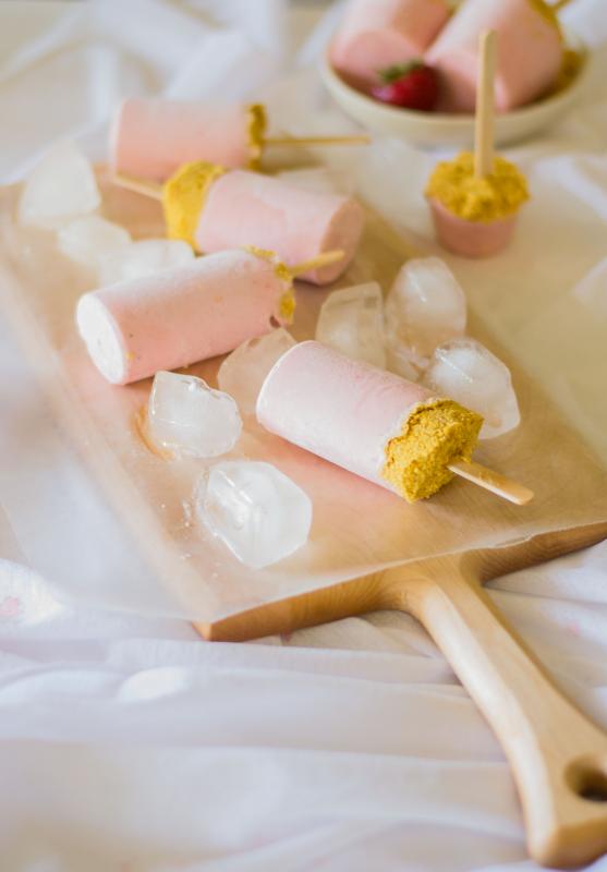 Mix and Stir: Strawberry Cream Cheese Popsicles
