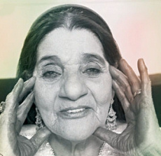 Cheikha Rimitti - Sidi Mansour (1994) ~ la uva y la parra