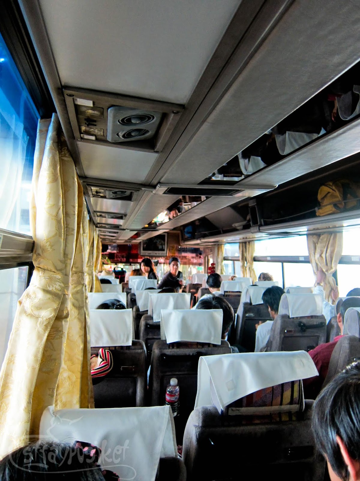 7-hr Bus Trip from Siem Reap to Phnom Penh
