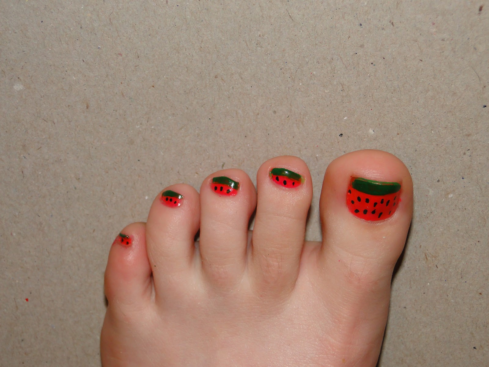 WeeklyWackyNails: Watermelon Nail Art (pedicure)