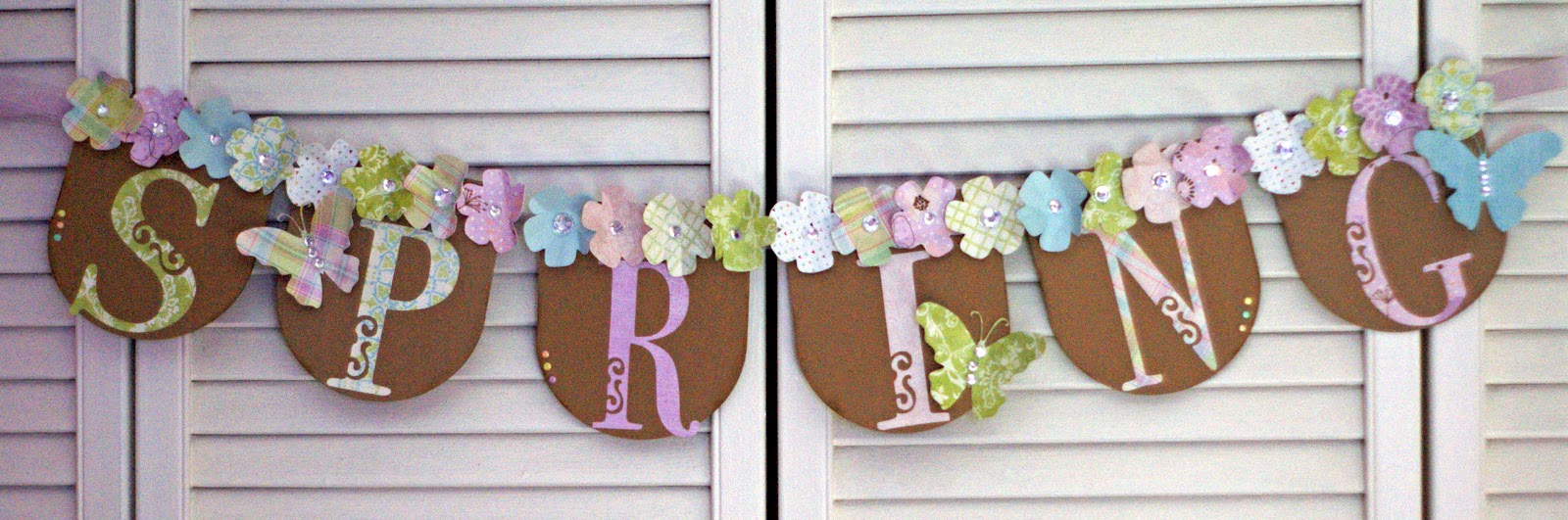 KarenScraps: Pretty Spring Garland and Banner