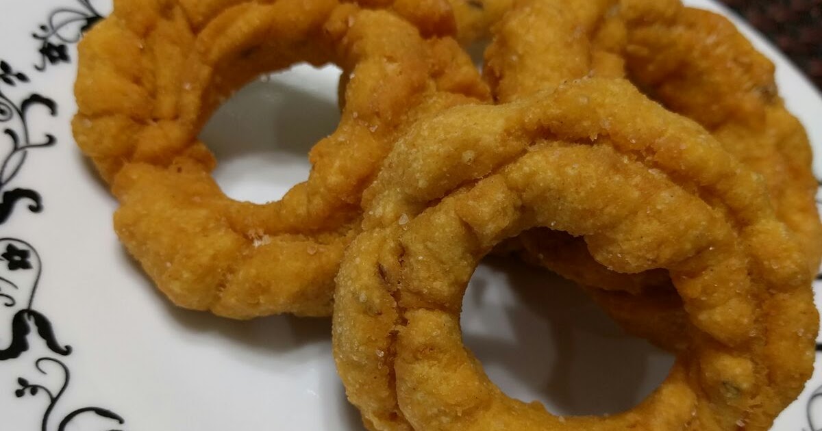 Amma's Kitchen Adventures: Kai Murukku (Rice Fryums)