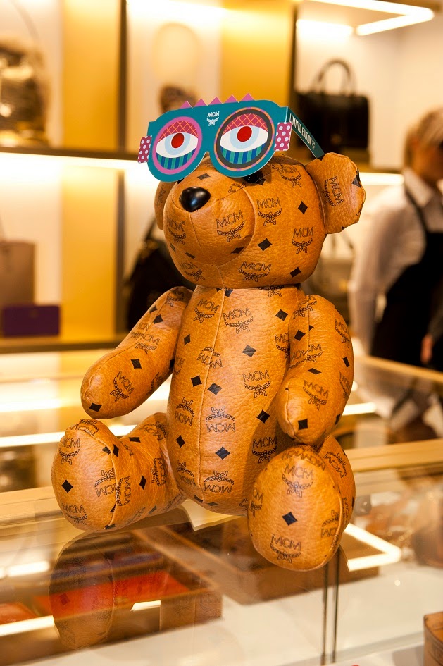 mylifestylenews: MCM Presents Their Munich Studio with Craig & Karl