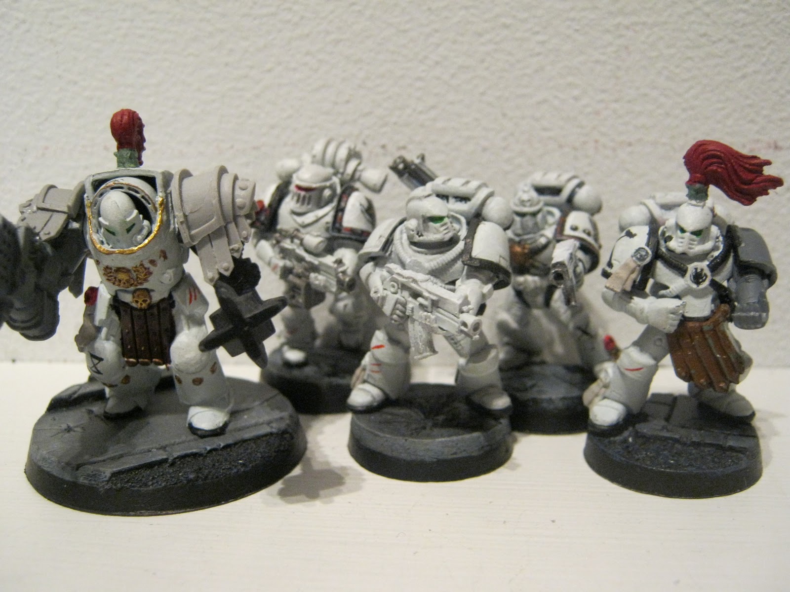 Index Astartes: Luna Wolves - Nero Vipus conversion finished and painted!