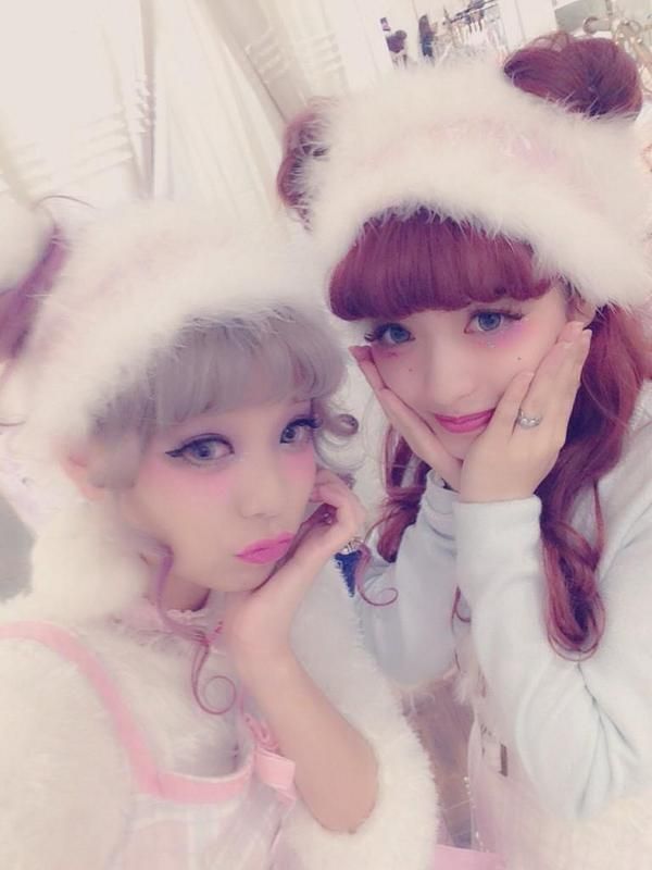 Hime Gyaru: Larme Kei - O estilo que está dominando o Japão