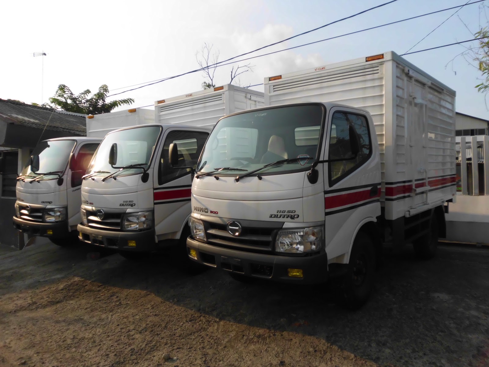 Jual Truck HINO di Jakarta: Desember 2012