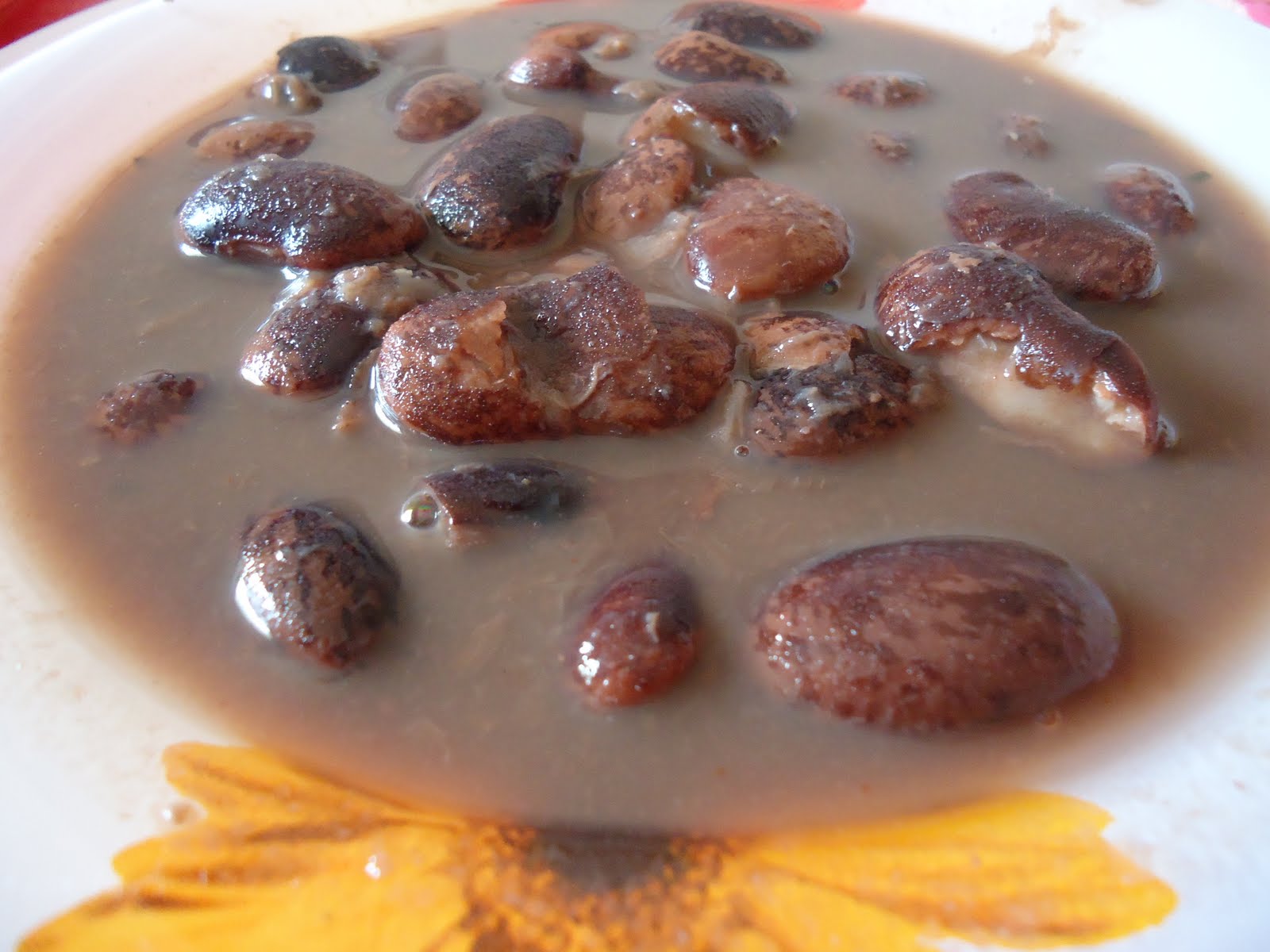 Posni recepti: Varivo od tamnog bob pasulja