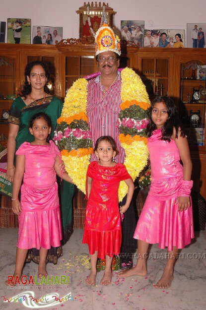 we love prabhas.. : krishnam raju his family photos