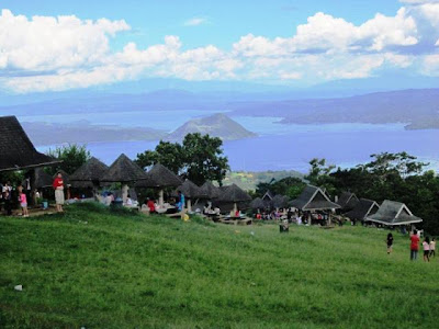 Tagaytay Zipline Fun | Philippine Tour & Beyond