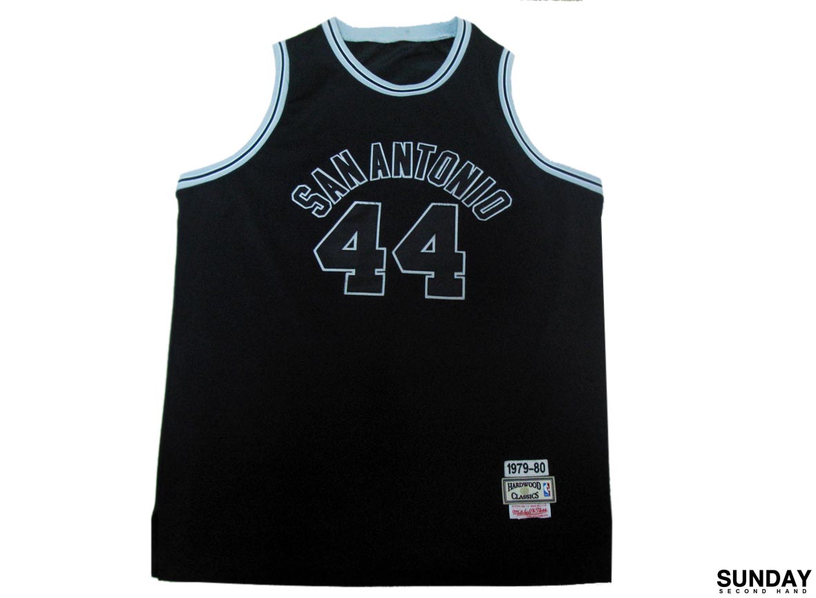 Sunday Second Hand: San Antonio Spurs # 44 George Gervin