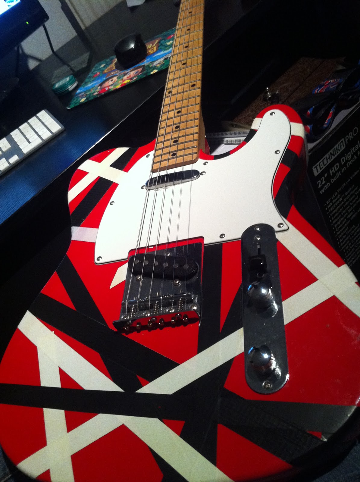 John Hermitage's Theatre Tech Blog: Odds and Ends: Guitars - Telecaster